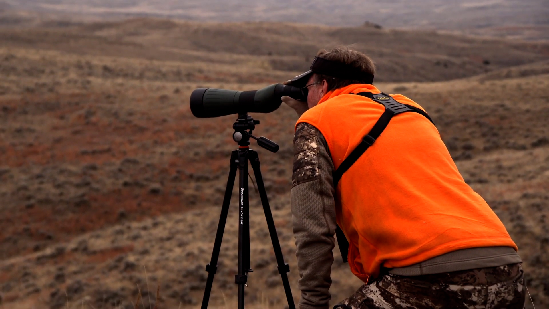 What To Look For In A Spotting Scope | Deer Gear TV